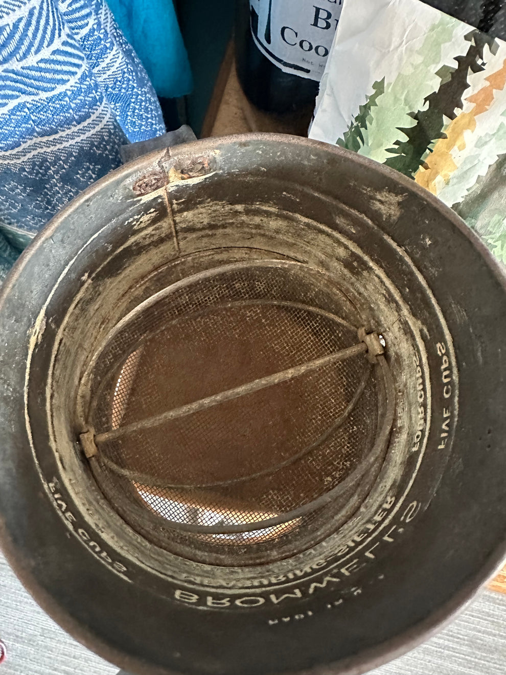 Vintage USA Bromwell 5 cup measuring sifter – Terra Americana