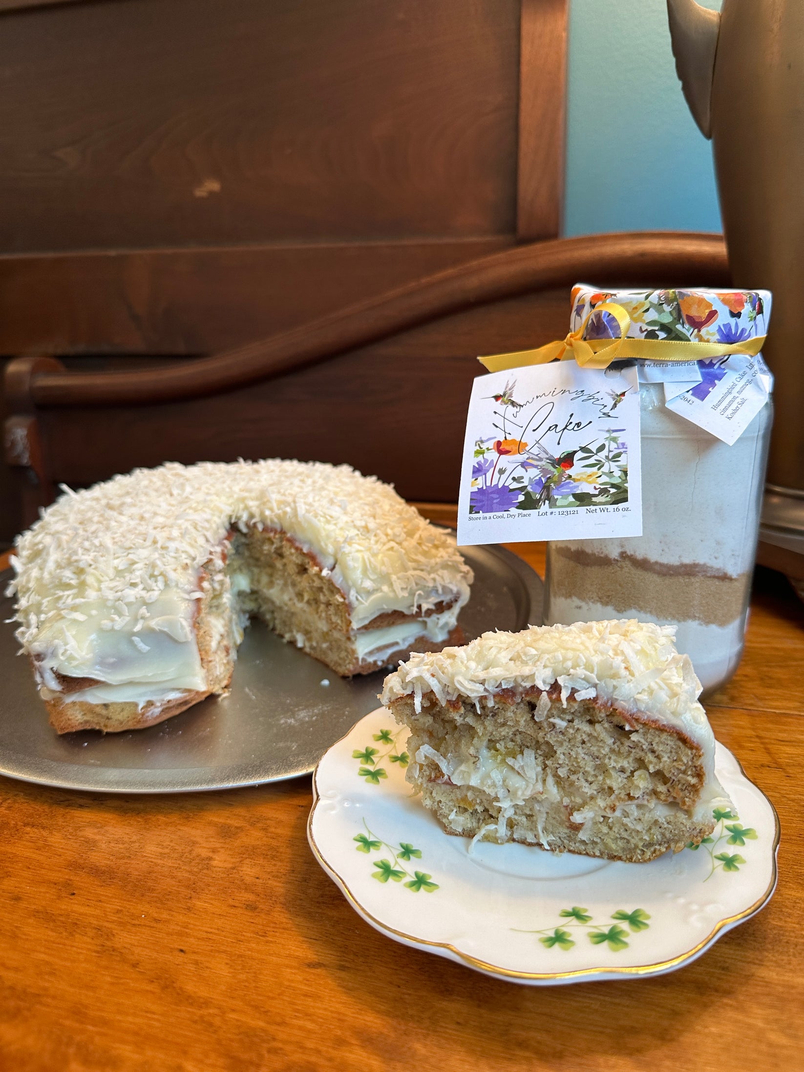 Cakes with Southern Charm - Hummingbird Cake – Terra Americana
