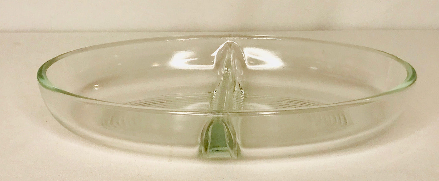 Vintage glass divided nut/relish/condiment/candy dish – Terra Americana