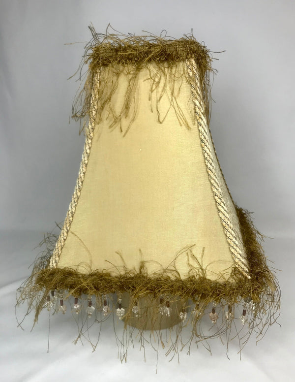 Victorian style pagoda-shaped lamp shade (golden tones wit beaded frin ...