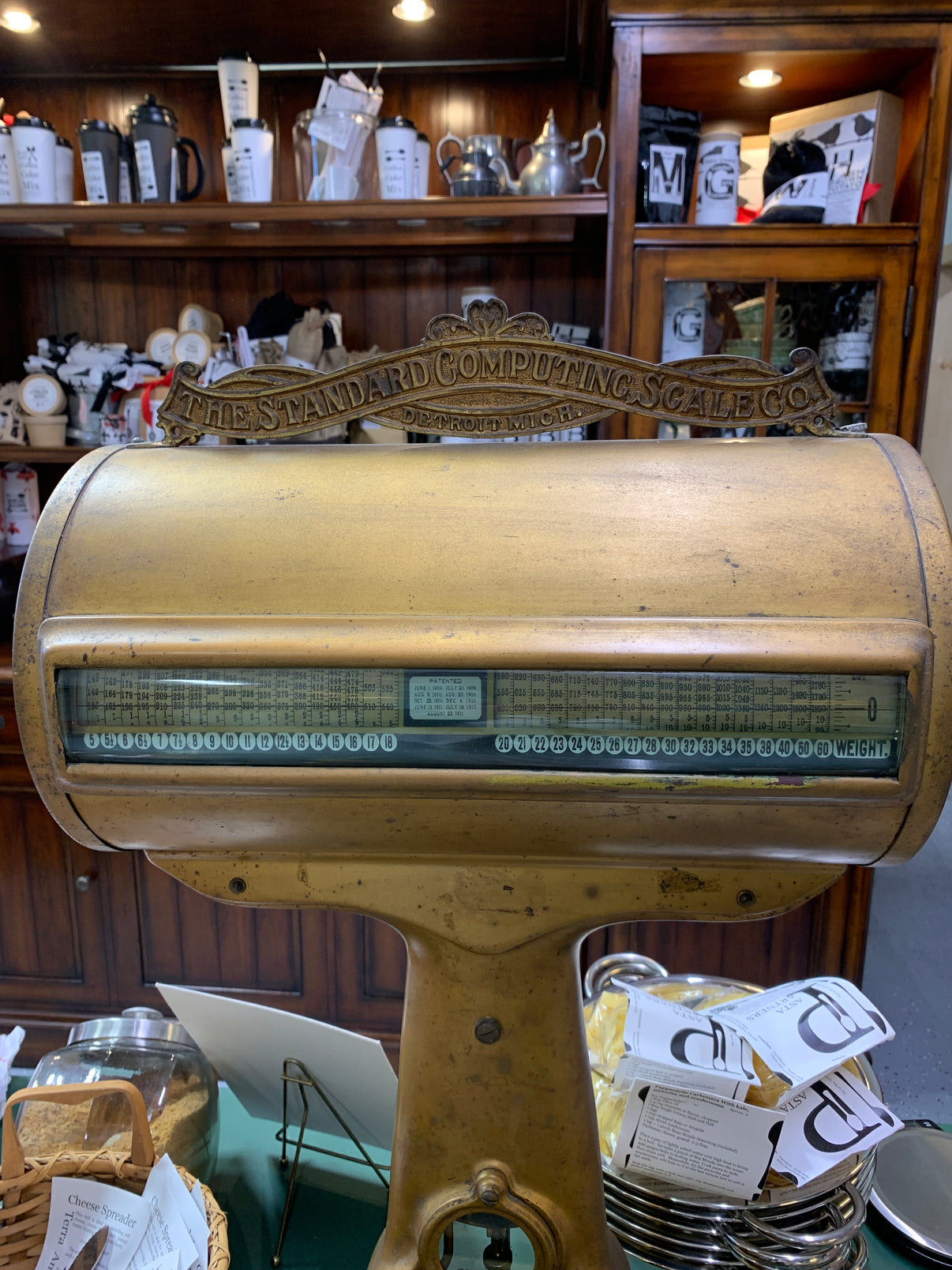 General Store Standard Computing Scale – Terra Americana