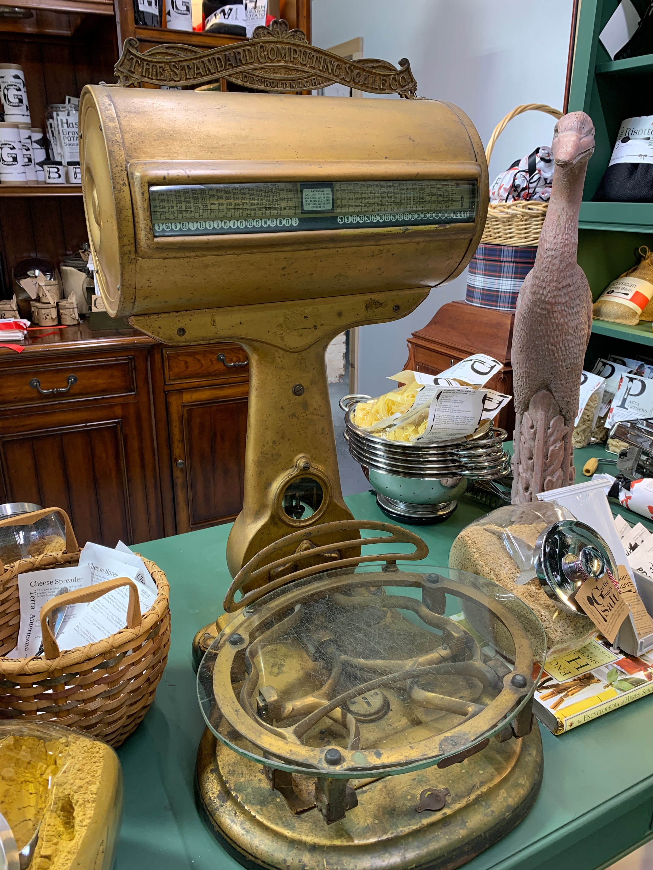 General Store Standard Computing Scale – Terra Americana